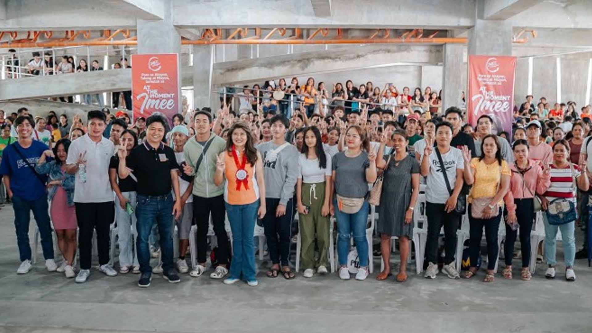 DSWD-Bicol Provides Cash Aid To 1.5K Students In Albay | Metropolitan